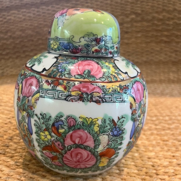 Accents | Vintage Japanese Porcelain Geisha Girl Ginger Jar Hand ...